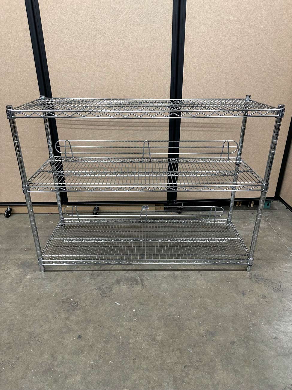 Used Wire Rack - 3 Levels - Chrome 350016
