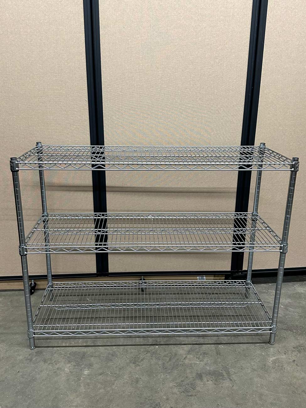 Used Wire Rack - 3 Levels - Chrome 350020