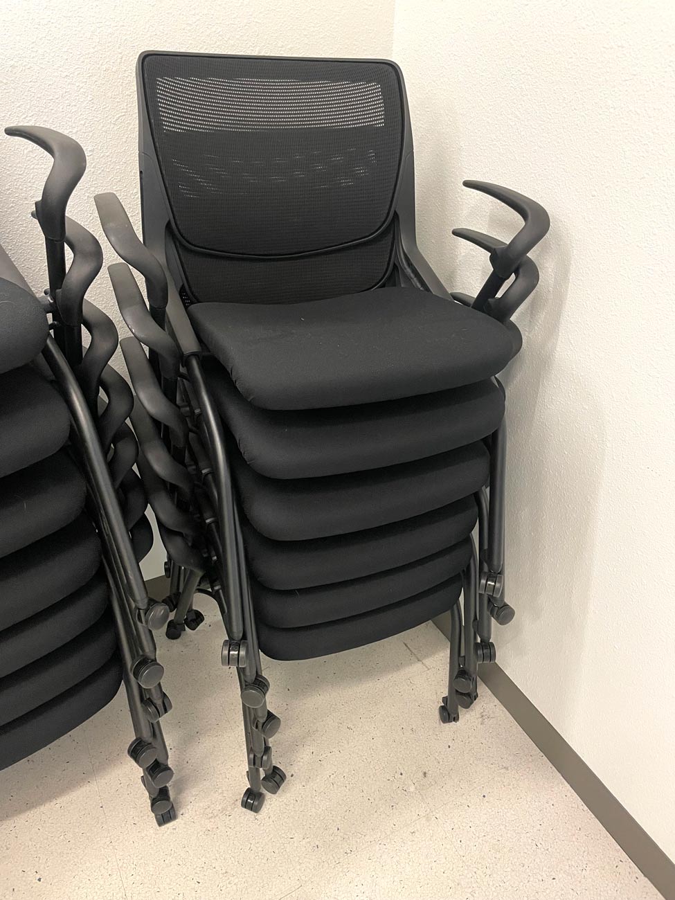 Used Office Seating / Used Office Chairs | NRSmart